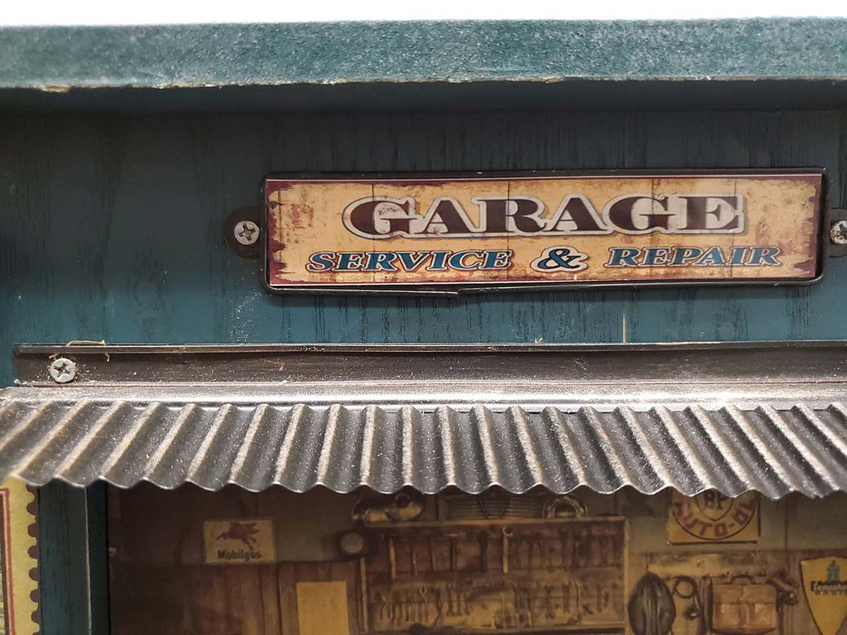 Vintage Harley Motorcycle Shadow Box on Wood Frame | XoticBrands Home Decor