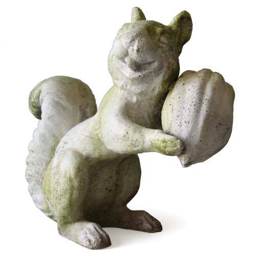 Squirrel Laughing Garden Animal Statue | XoticBrands Home Decor